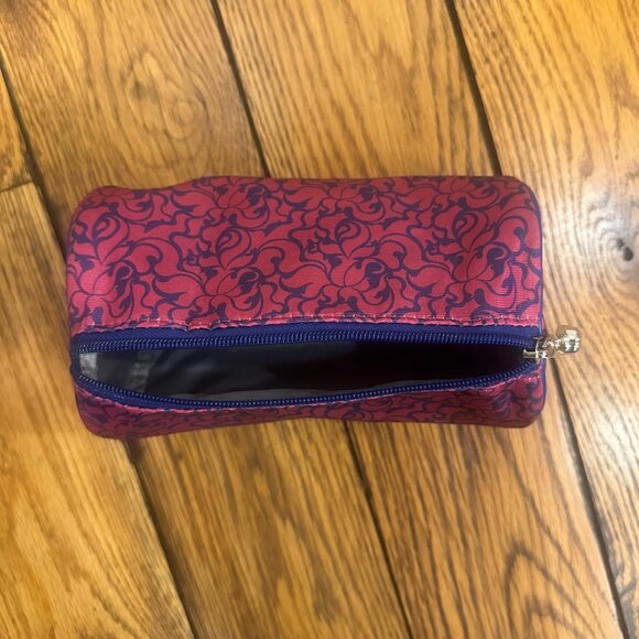 Clarisonic | Bags | Newset Of 2 Clarisonic Flaming Iris Barrel Fuchsia ...